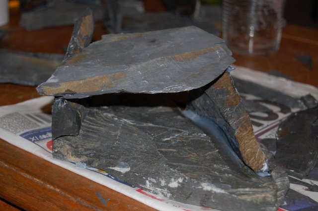 DIY slate caves. | AquariaCentral.com